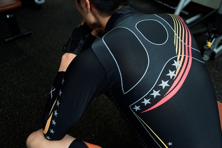 着やすさと軽さを追求した、疲れにくい新トップス『CW-X JYURYU REVOLUTION』発売 | ワコールのプレスリリース | 共同通信PRワイヤー