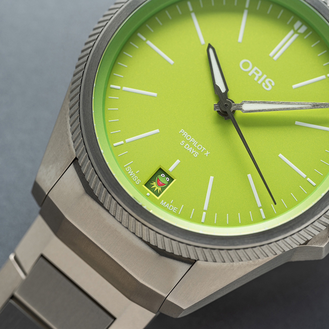 オリス プロパイロットXキャリバー400 カーミットエディション | Oris Japanのプレスリリース | 共同通信PRワイヤー